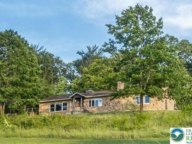 204 Ridge Cup Rd, West Penn, PA 17960