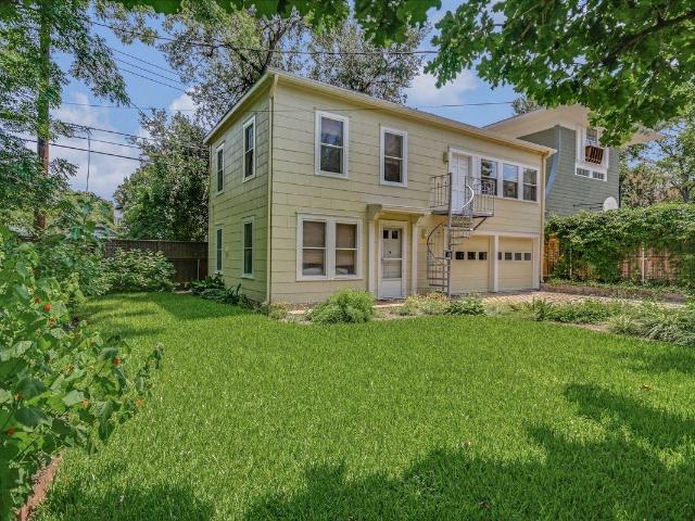 204 W 32nd St
