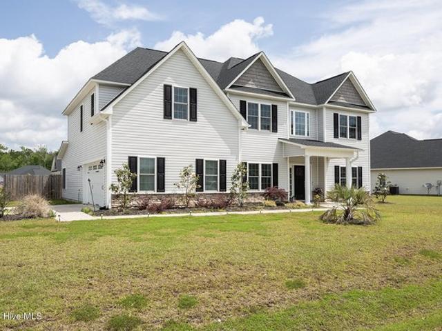 204 W Broughton Ln, Rocky Point, NC 28457