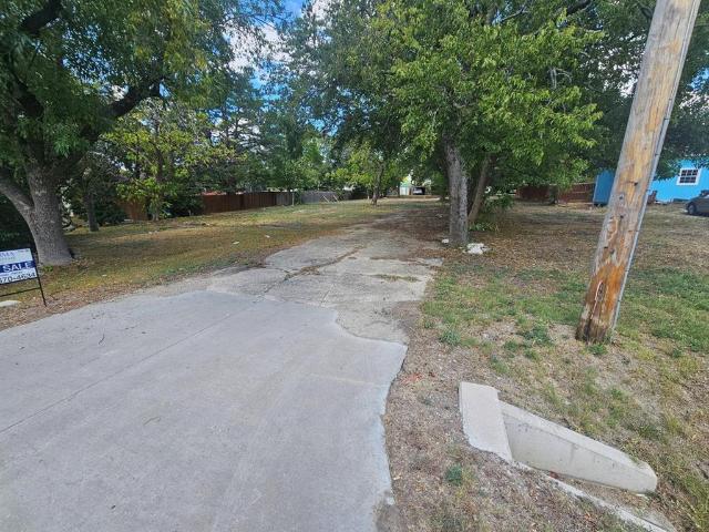 204 W College St, Princeton, TX 75407 | MLS #21092