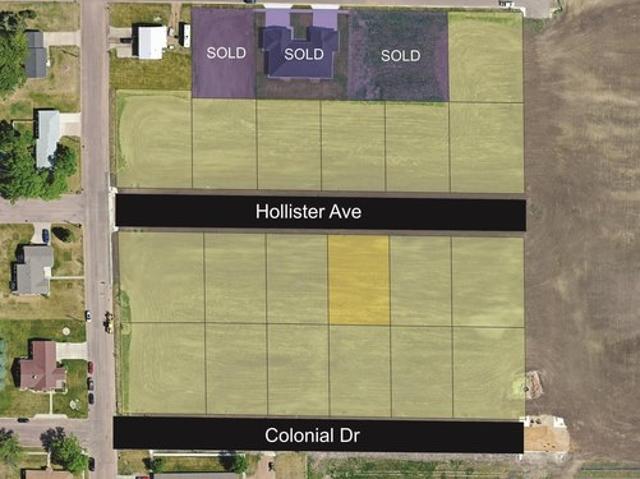 204 W Hollister Ave, Salem, SD 57058
