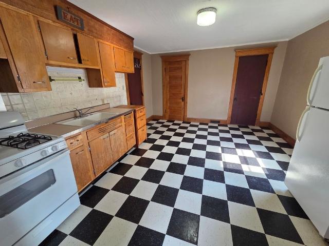 204 W Locust Street # 3