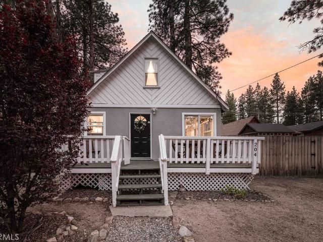 204 W Mojave