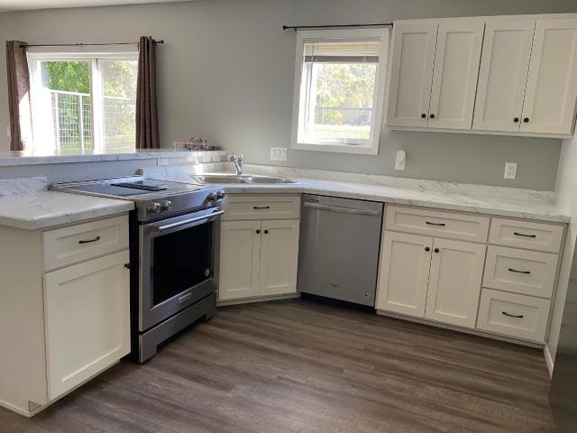 204 W Poplar Avenue # Unit B