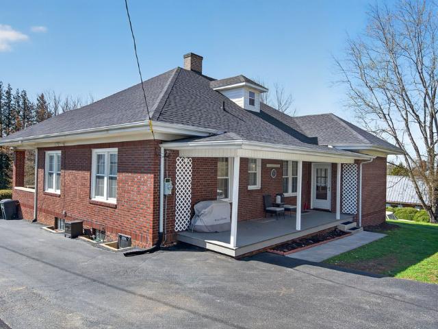 204 Water St