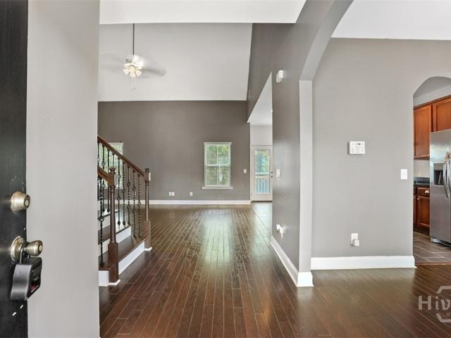 204 Waverly Lane