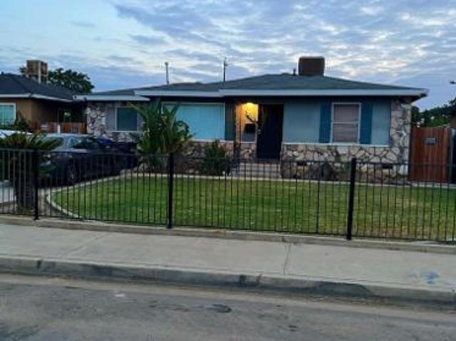 204 Warren Ave, Bakersfield, CA 93308