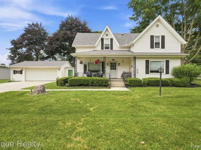 204 Washington St, Attica, MI 48412