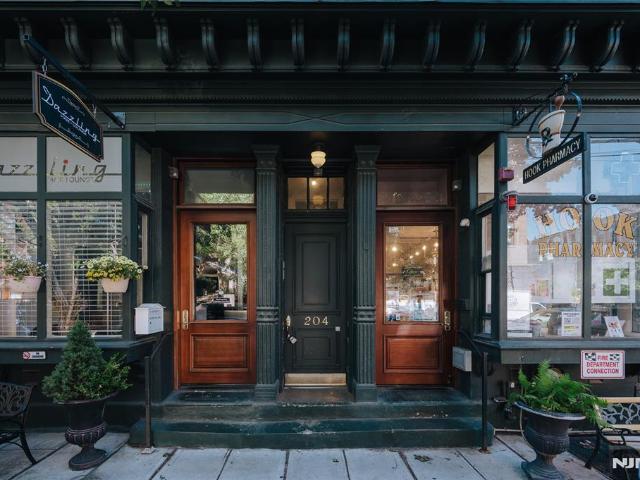 204 Washington Street # 2A
