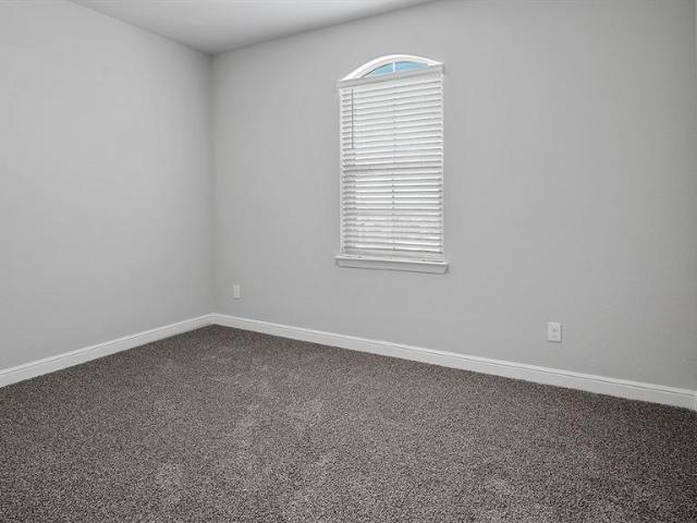 204 Windmill Dr, Rhome, TX 76078 | MLS #21203
