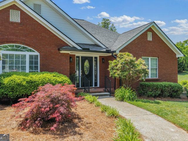 204 Windrose Meadow Lane