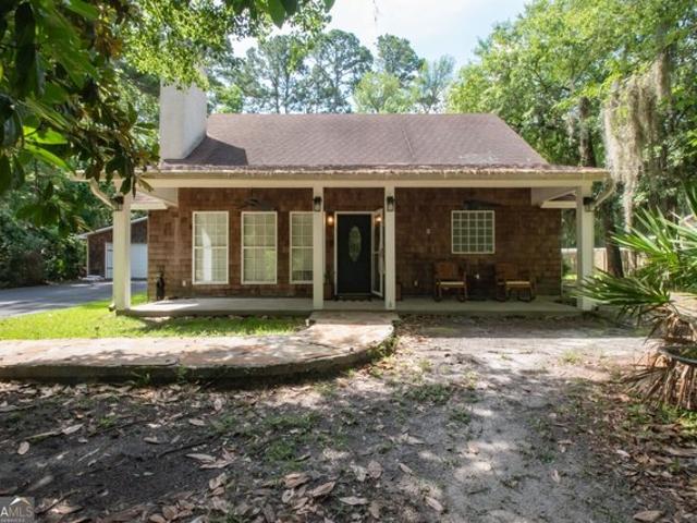 204 Winnie Trl, Brunswick, GA 31525
