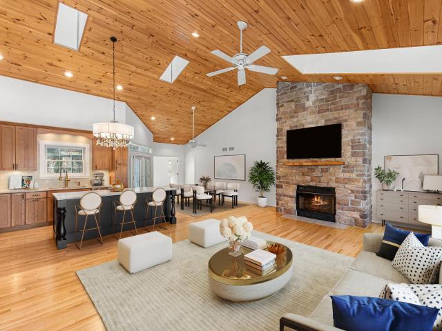 204 Talahi Trail