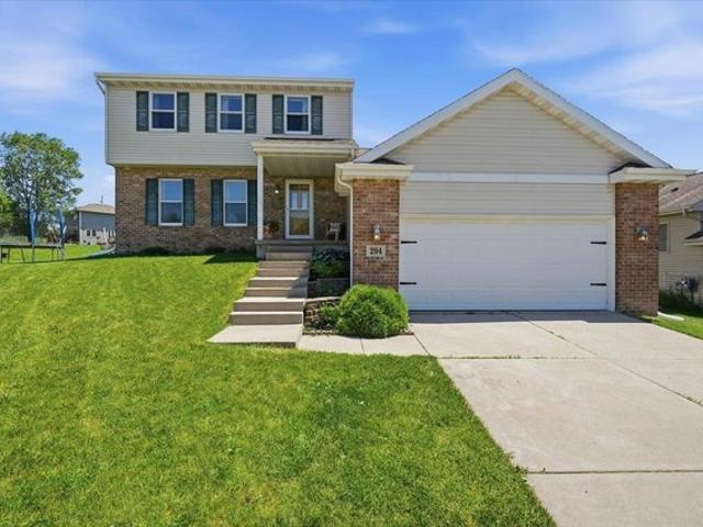 204 Temple Ct, Mount Horeb, WI 53572