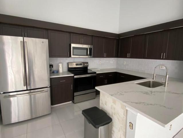 204 Timberlane Cir #2D, Greenacres, FL 33463