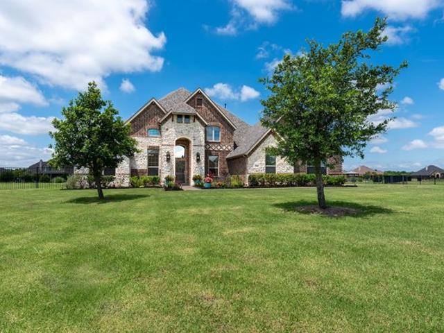 204 Trail Ct, McLendon Chisholm, TX 75032