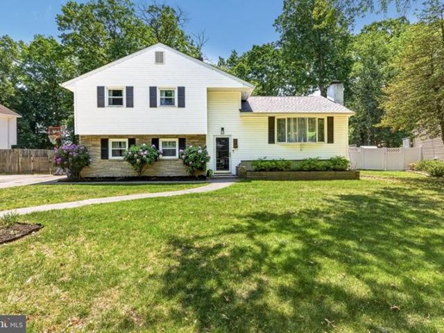 204 Van Buren Ave, Glassboro, NJ 08028