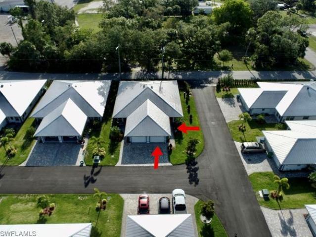 204 Village Circle #19, Labelle, FL 33935