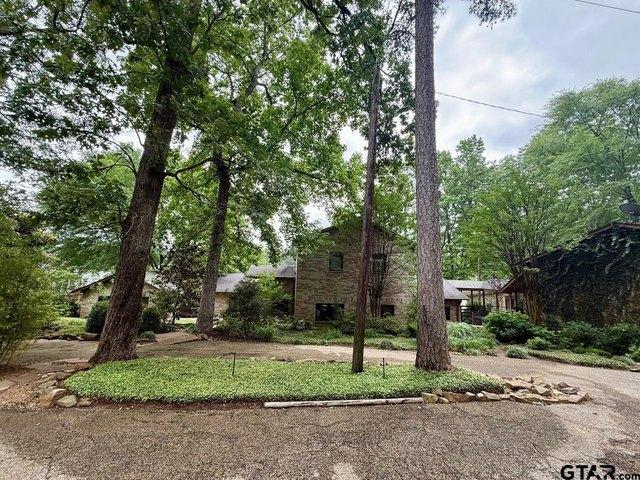 204 Yellow Creek Trl, Crockett, TX 75835