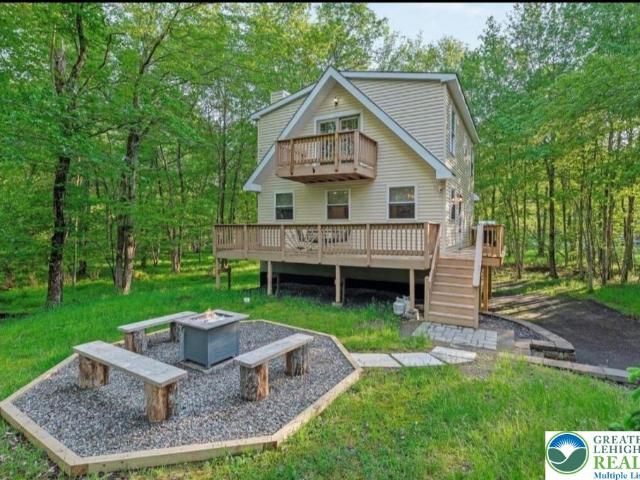 204 Yuma Trail, Pocono Lake, PA 18347 | MLS #771496 | Compass