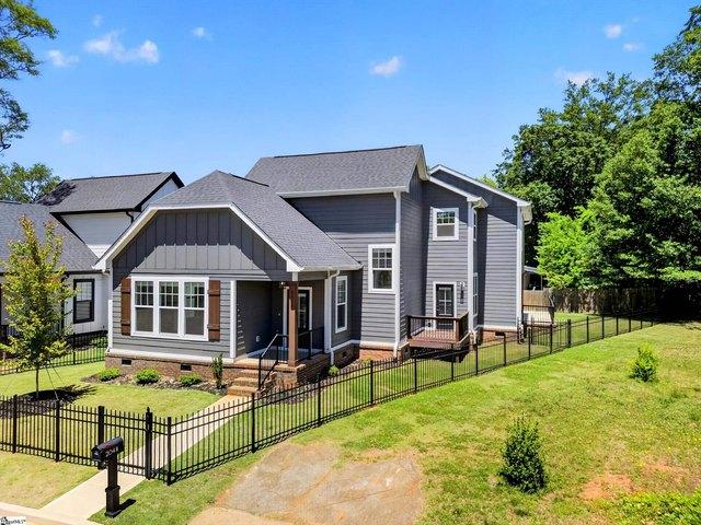 204A Wilkins St, Greenville, SC 29605