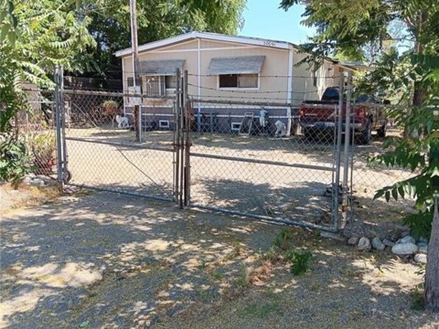 20541 Moore St, Perris, CA 92570