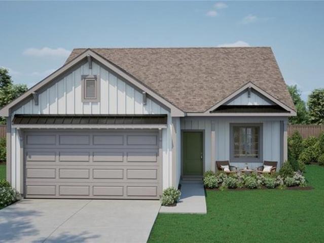 20542 Newcastle St, Spring Hill, KS 66083