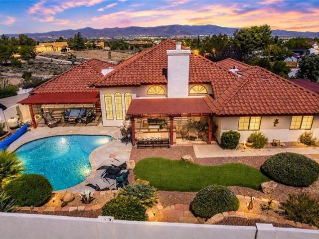 2054 Delaware Dr, Kingman, AZ 86401