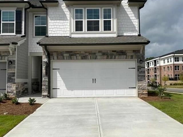 2054 Hickman Walk, Suwanee, GA