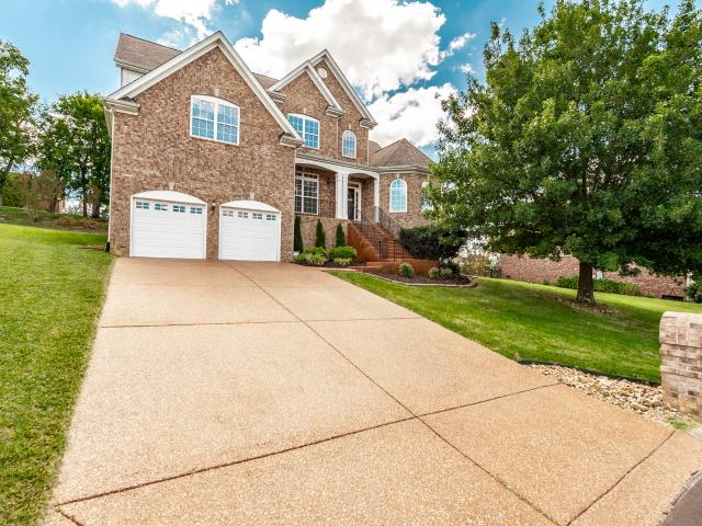 2054 Katherine Dr