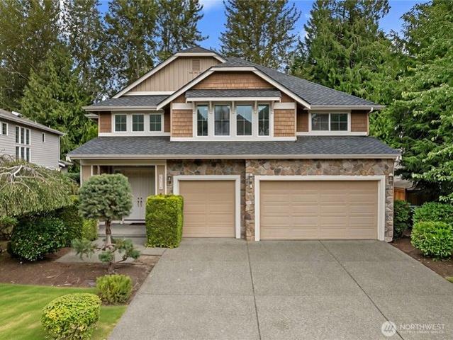 20554 NE 32nd Ct, Sammamish, WA 98074