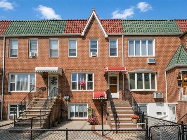 2055 E 34th St, Brooklyn, NY 11234