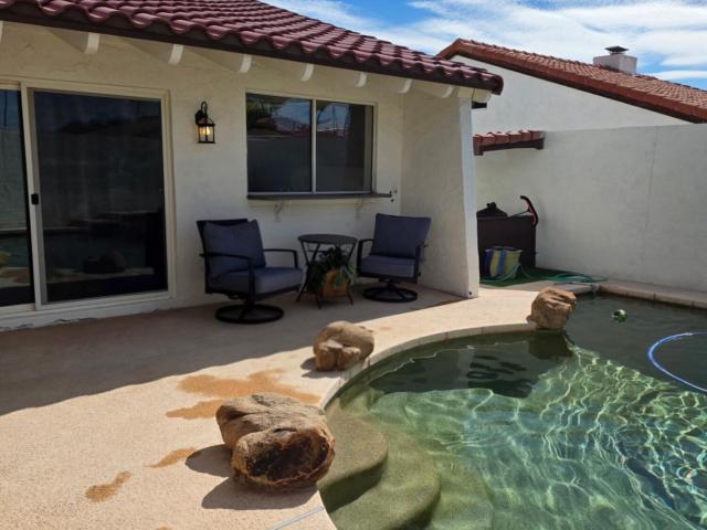 2055 e bishop drive