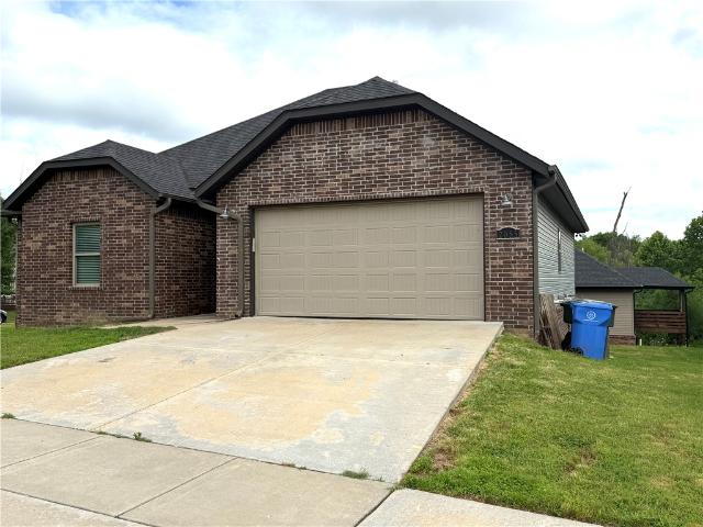 2055 E Peppervine Drive