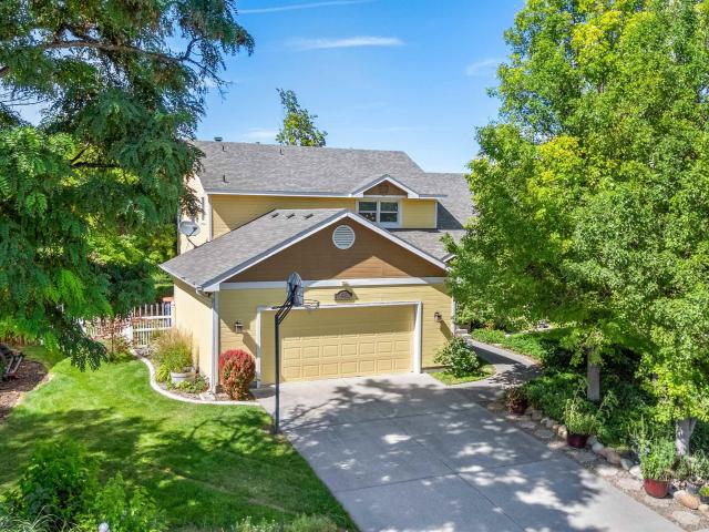 2055 Hillcrest Dr