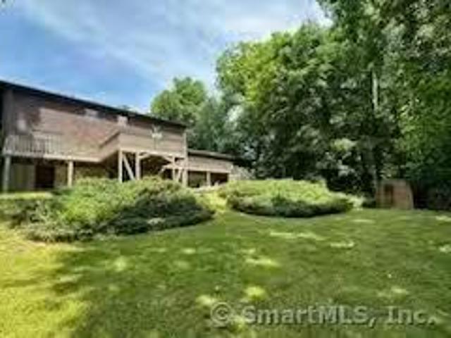 2055 SHEPARD AVE, HAMDEN, CT 06518 Single Family Residence For.