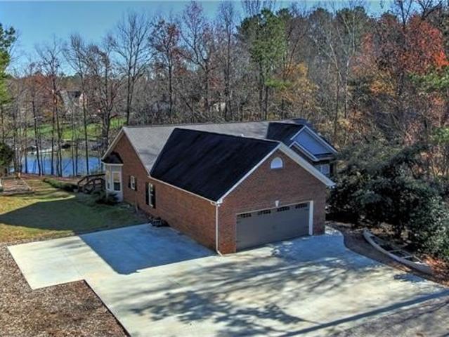 2055 Tiger Paw Ln, York, SC 29745