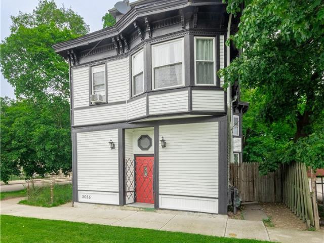 2055 W 65th Street