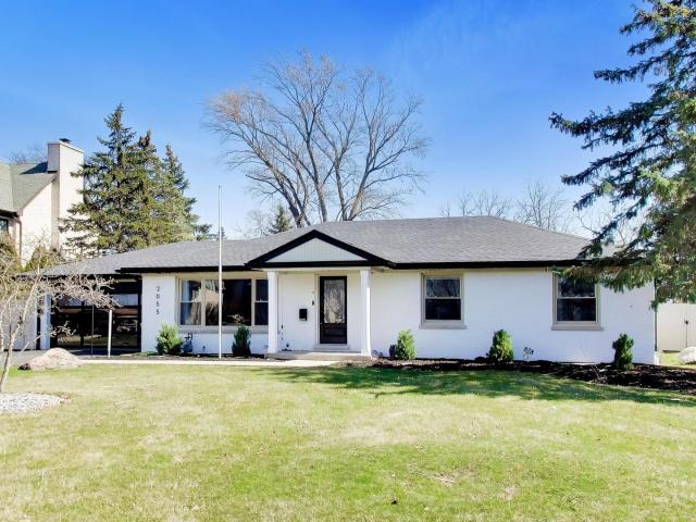 2055 Walnut Cir, Northbrook, IL 60062 | MLS #12580 | Compass