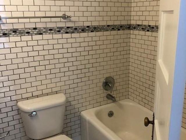 2056 NW Glisan Street Studio Apartment for Rent at 2056 Nw Glisan St, Portland, OR 97209 Northwest District
