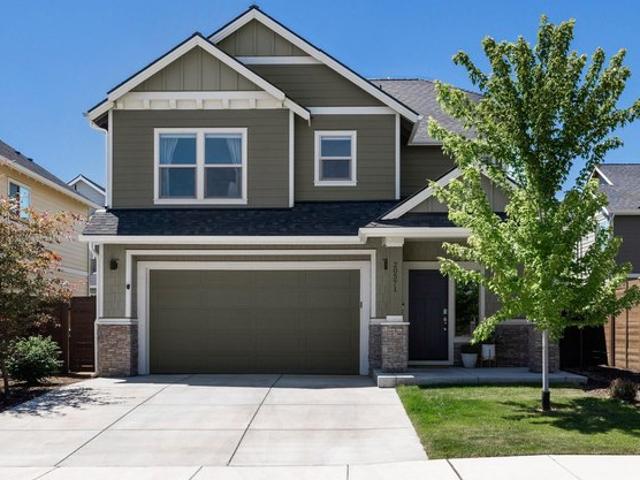 20571 Rolen Ave, Bend, OR 97702