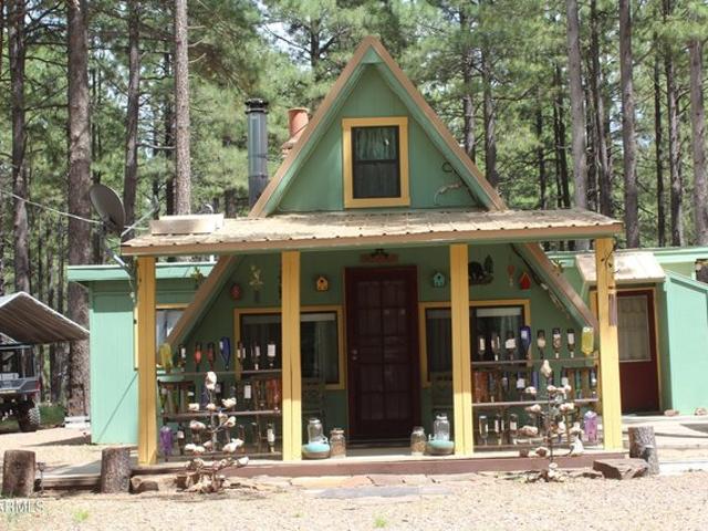 2057 Wildcat Rd, Forest Lakes, AZ 85931
