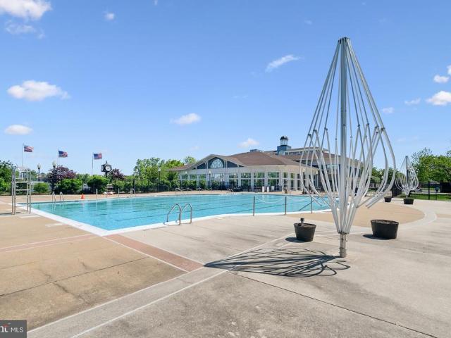 20583 Snowshoe Square # 301