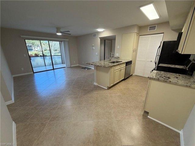 2058 Arbour Walk Cir Apt 3316, Naples, FL 34109