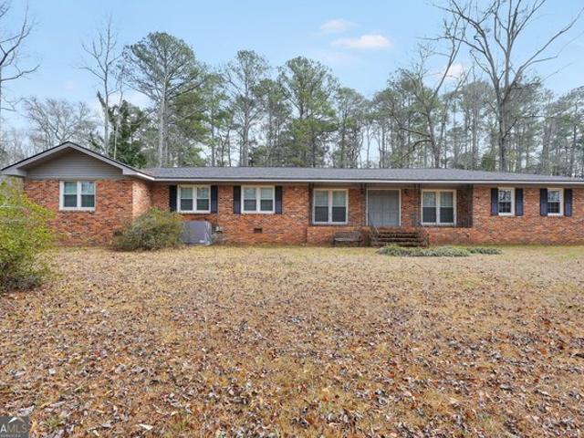 2058 Graham Rd, Macon, GA 31211