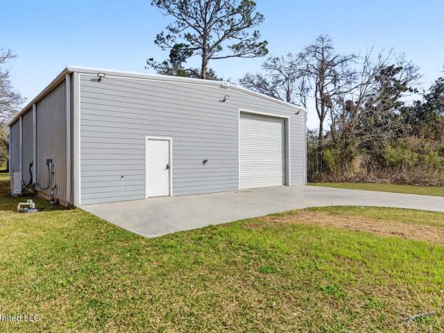 2058 Pascagoula Street