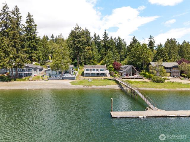 20591 Chief Sealth Drive NE