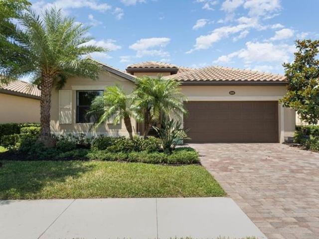 20595 Buono Ct, Venice, FL 34293