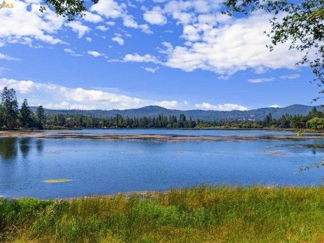 20595 Lori Ln, Sonora, CA 95370