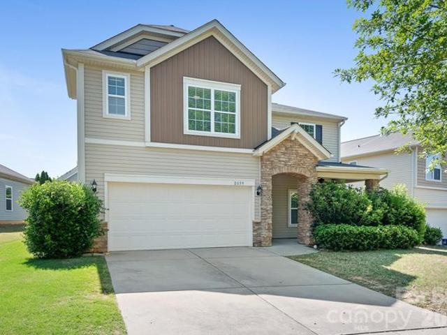 2059 Blue Iris Dr, Matthews, NC 28104